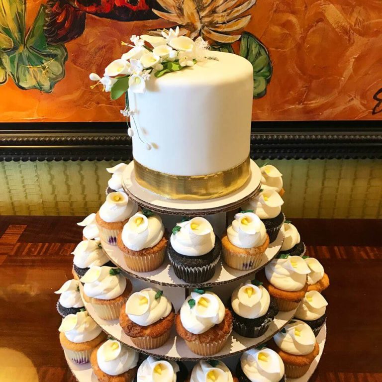 Photo Gallery - Sassy Cakes Naples Custom Cakes