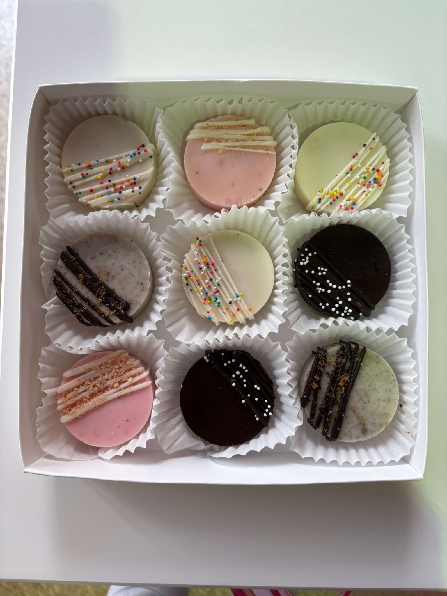 NOT YOUR AVERAGE OREO! - Sassy Cakes Naples Custom Cakes